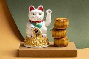 Maneki Neko: El Gato de la Suerte chino para Atraer Fortuna